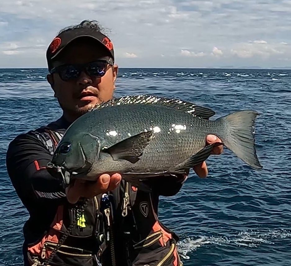 久しぶりの鶴見の磯【久保仁志様】 | Fishing fathom（ファゾム）